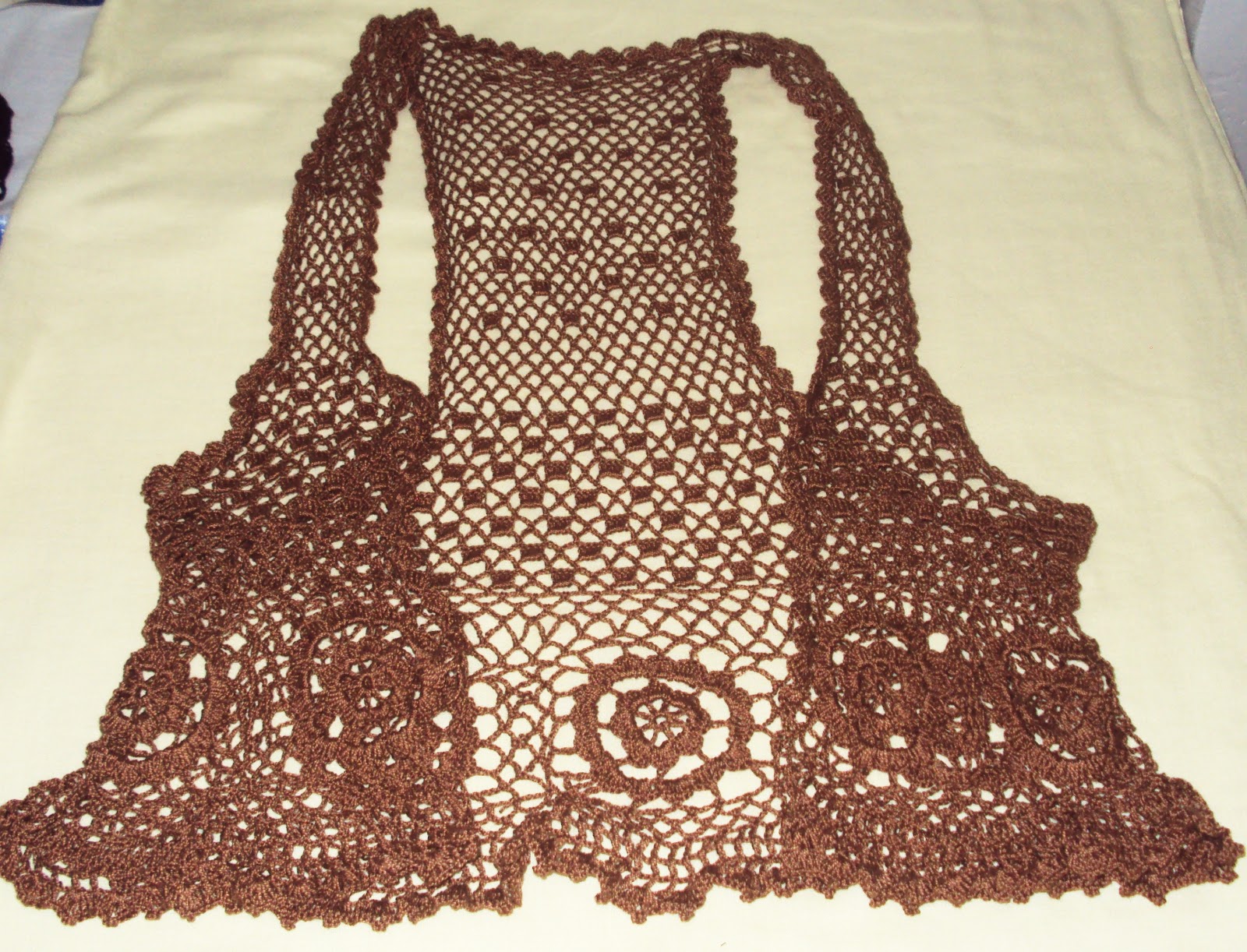 Cantinho de RoseArts: Colete em croché