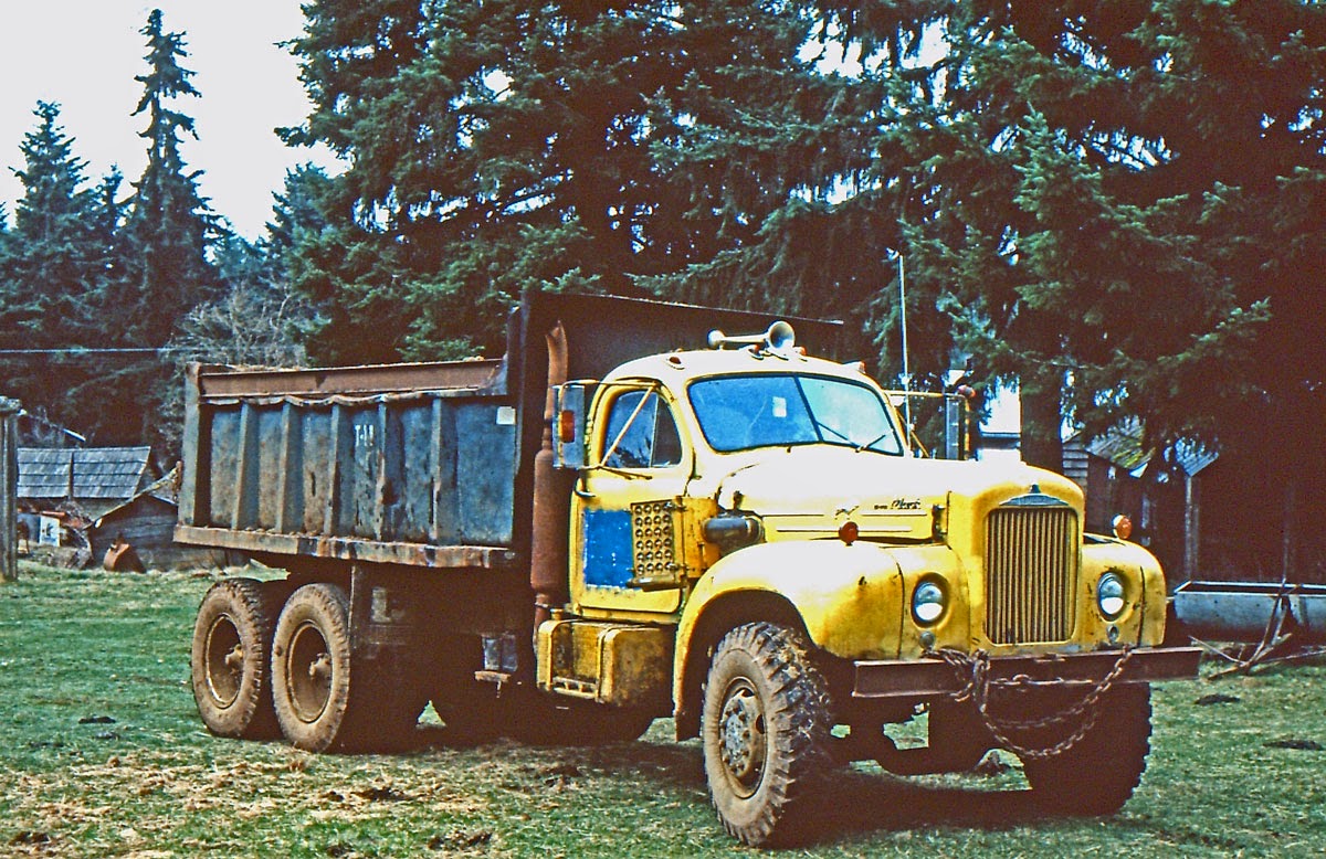 18 Wheel Beauties: TBT - Vintage Mack Trucks - "The forgotten ones"