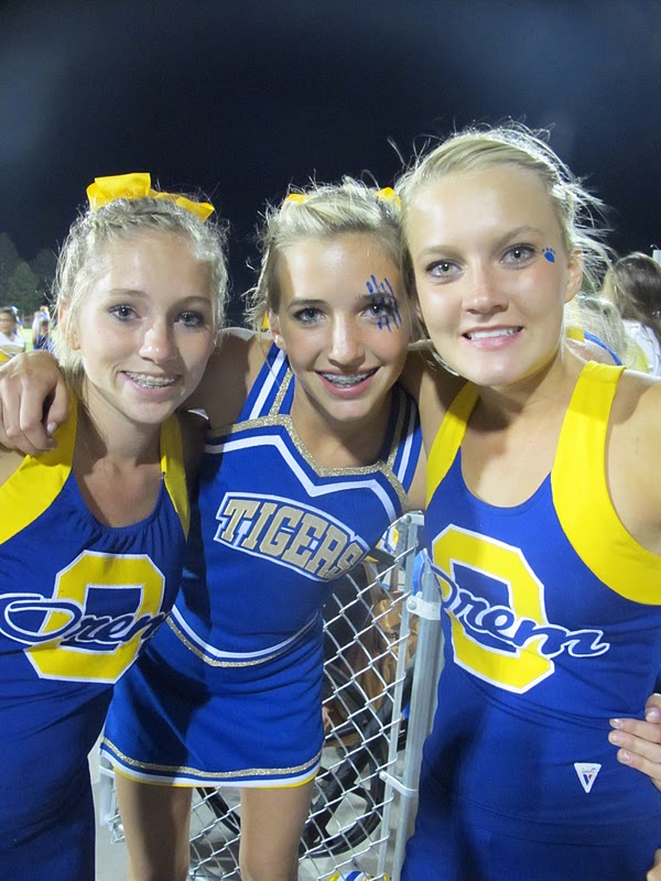 Elder Family Events: Three cheerleader who cheered for OHS Homecoming
