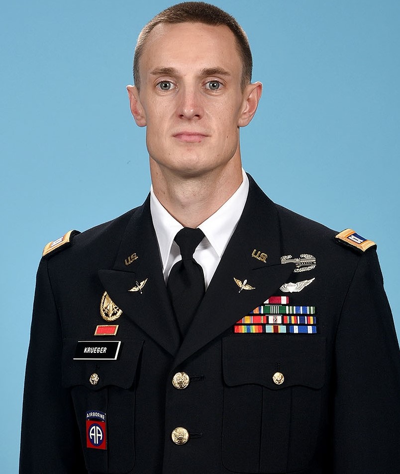 Auschwitz Jewish Center Connect: Alumni Profile: Captain David G ...