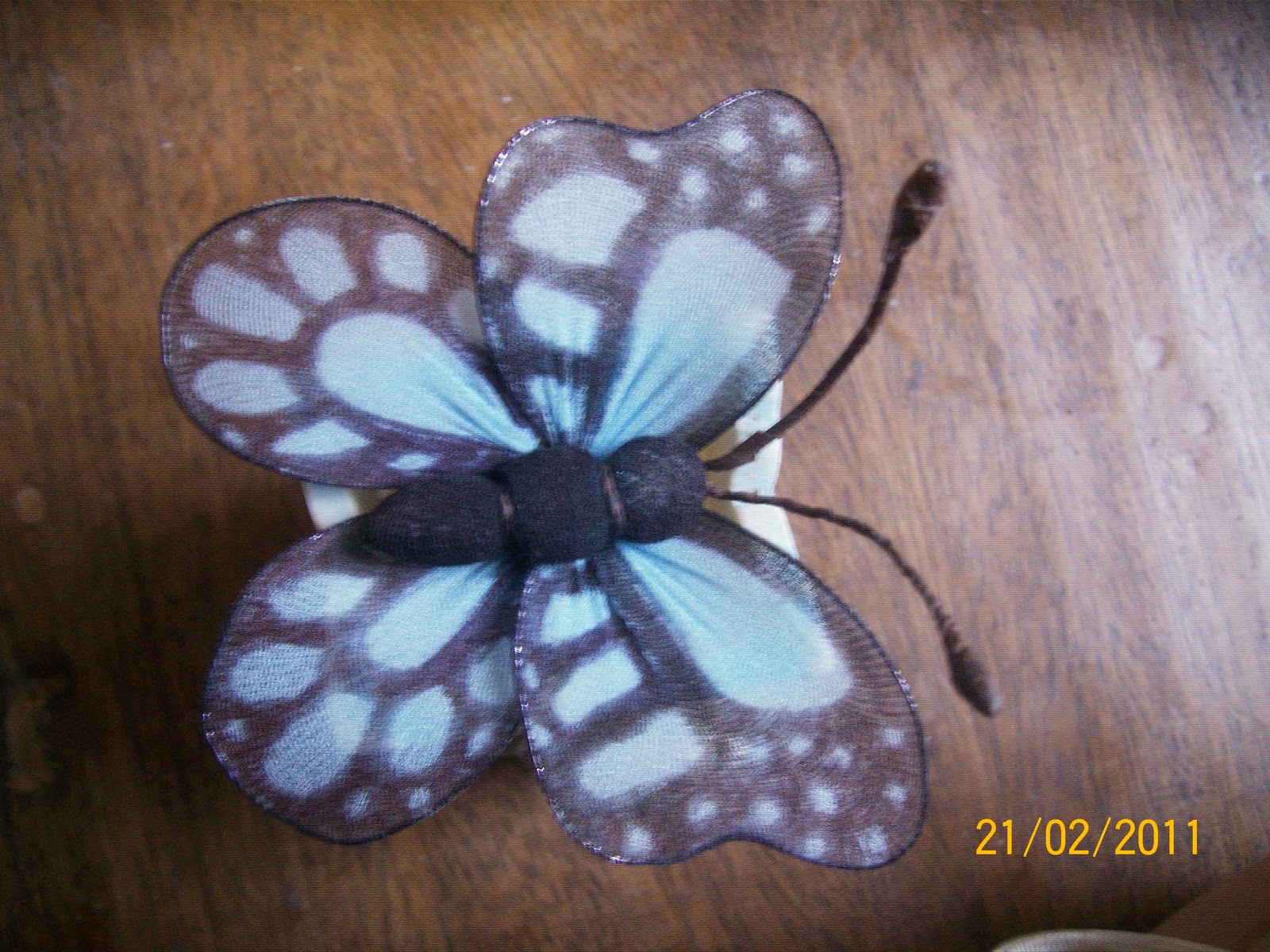 Tinas Creations: Nylon Stocking Butterflies