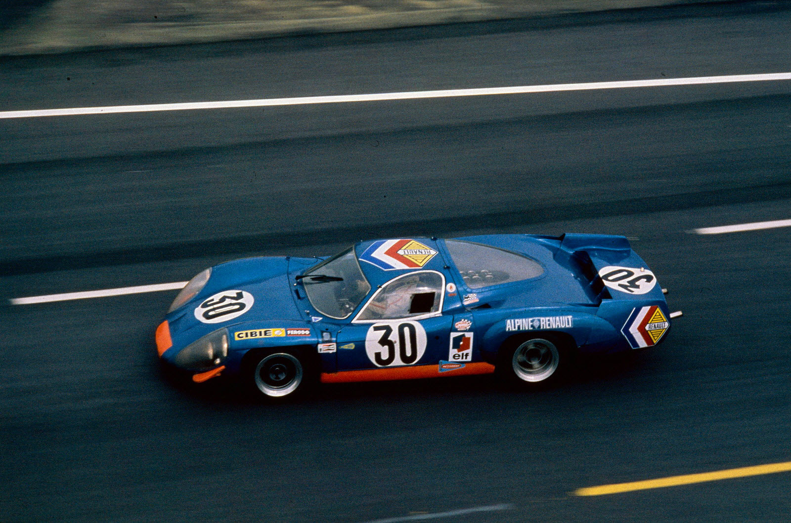 LE MANS 24 HOURS: THE n°36 ALPINE BREAKS COVER
