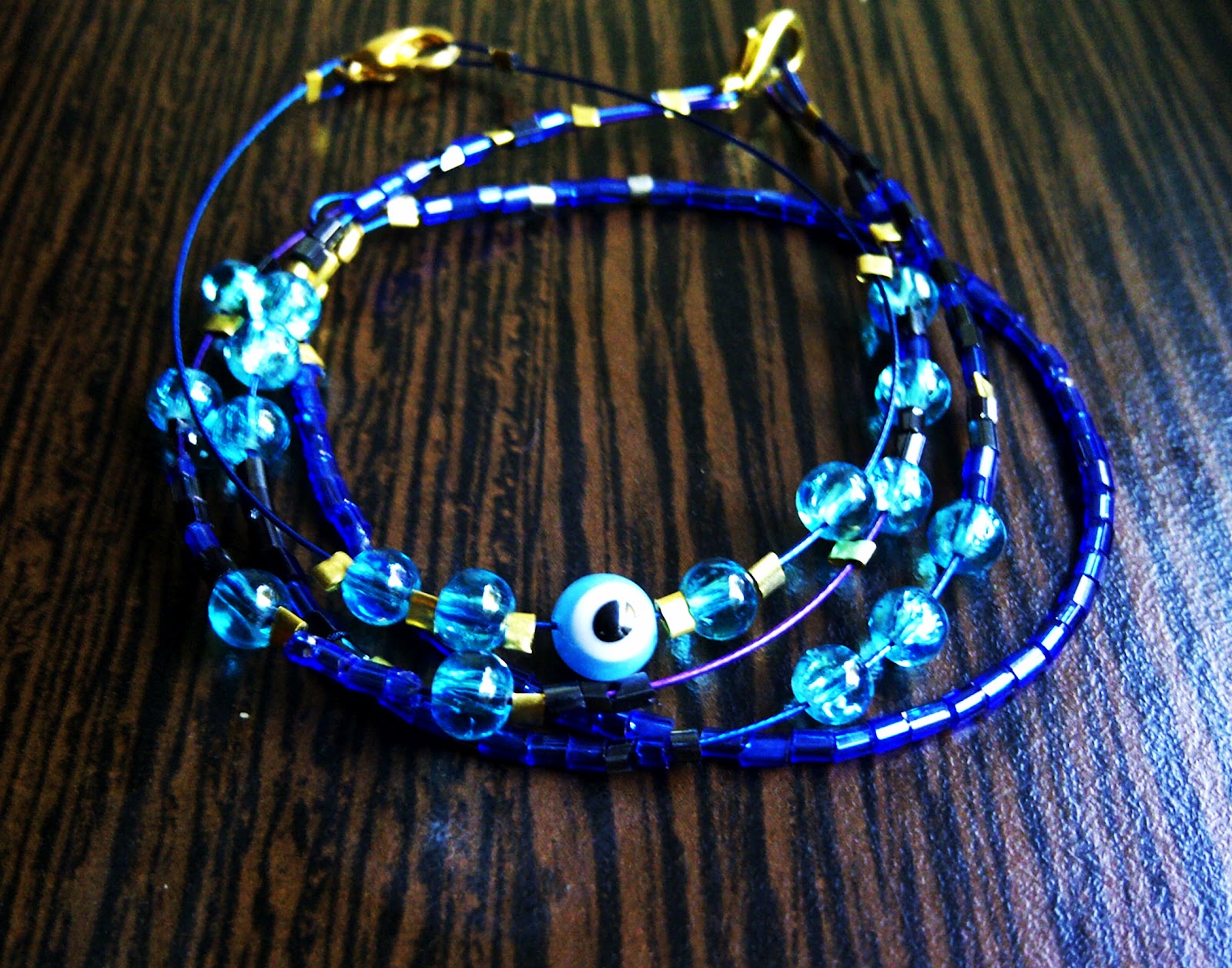 Bijuterii Handmade: Bratari handmade de toamna!