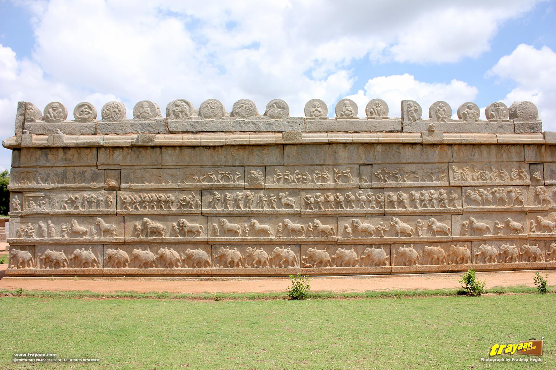 Hampi - Remnants and ruins of glorious Vijayanagara - Part 4 - Trayaan
