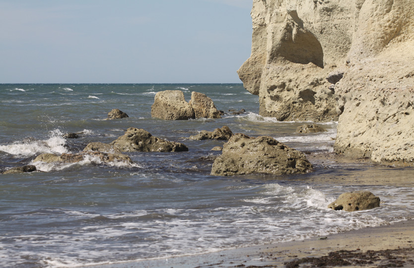 CONOZCAMOS LA ARGENTINA: LAS GRUTAS - RIO NEGRO