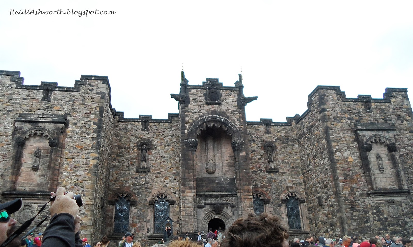 DUNHAVEN PLACE: A Tour of Edinburgh Castle (With Its View of the City ...