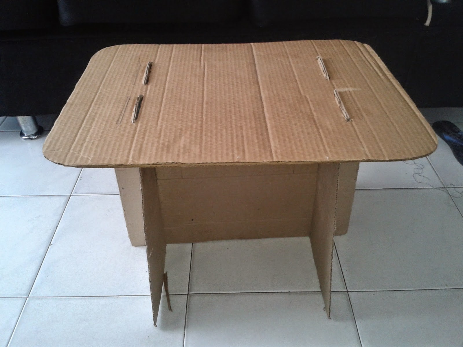 mesa de carton