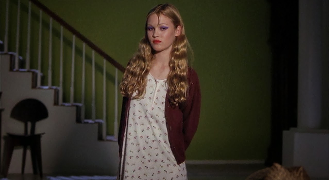 Direct to Video Connoisseur Images: Wicked (1998)