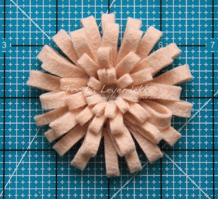 Stamp Talk with Tosh: Loopy Flower Tutorial