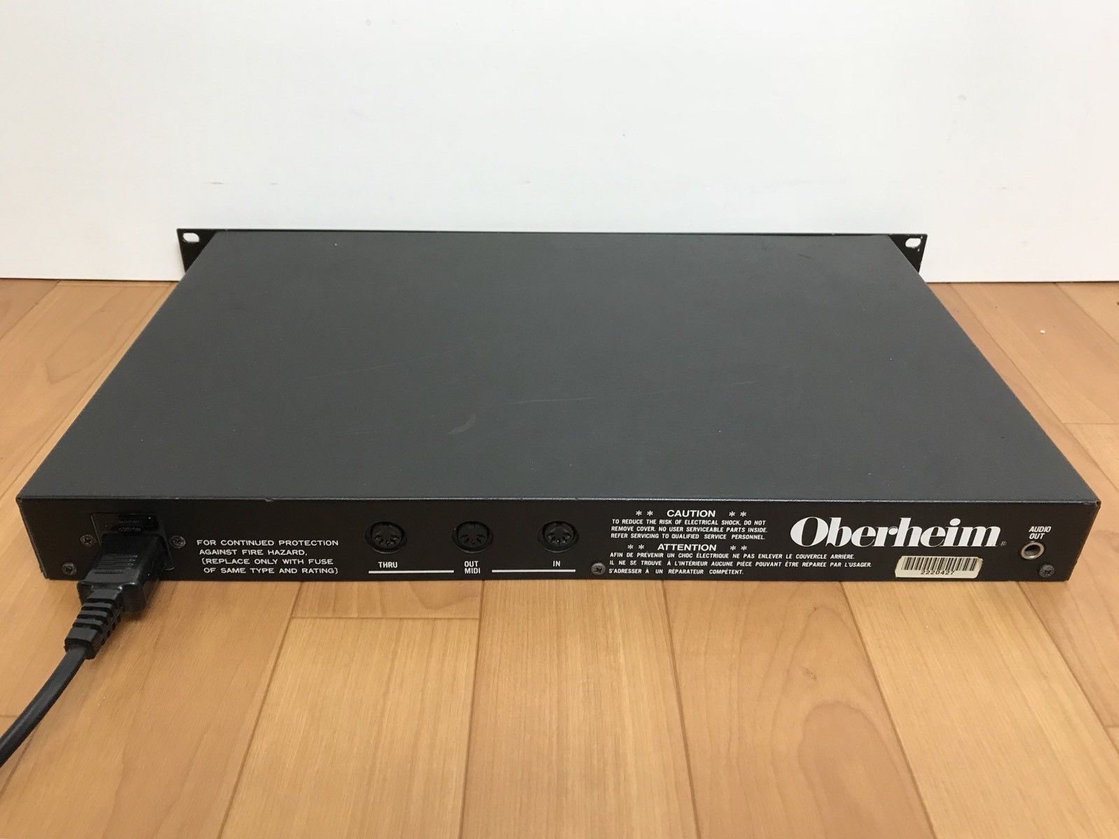 MATRIXSYNTH: Oberheim Matrix 1000 Rack Mount Synthesizer SN 2220427