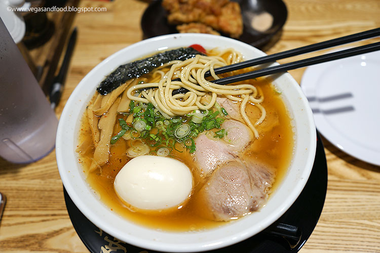 Hakata Ikkousha - Little Tokyo - Vegas and Food