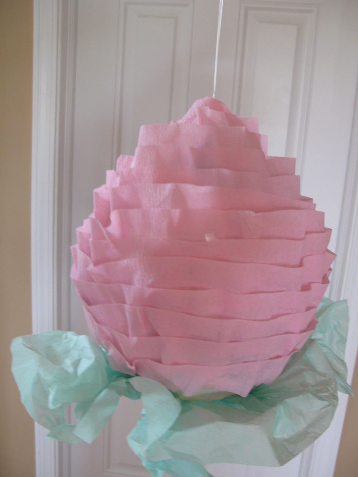 Roundabout: Thrifty Thursday........Rose bud pinata