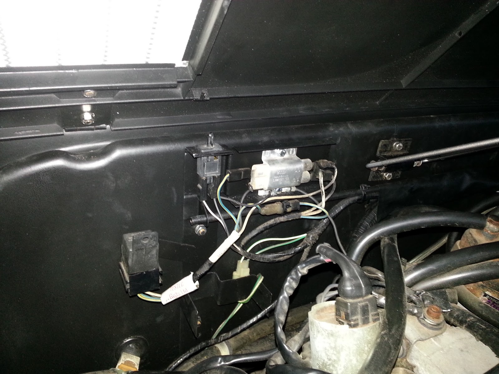 My DeLorean Blog: Engine bay restoration progress