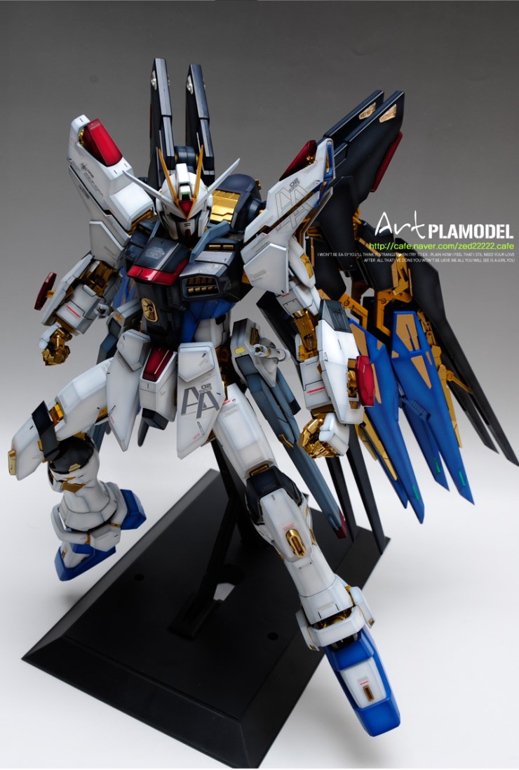 GUNDAM GUY: PG 1/60 Strike Freedom Gundam - Painted Build