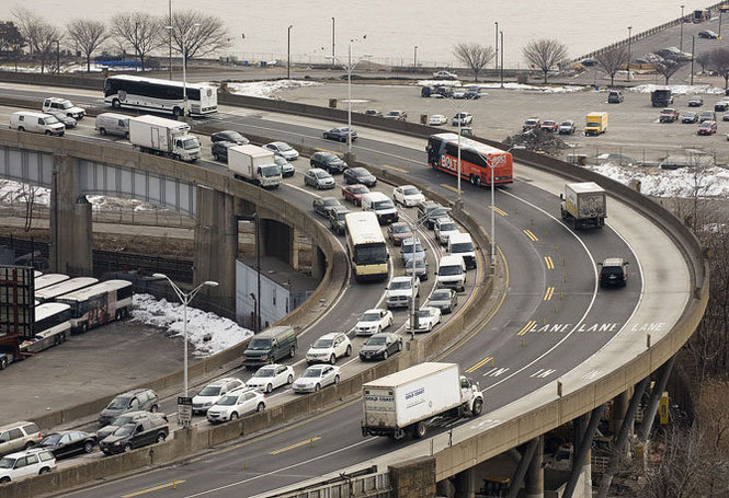 Newark N.J. 1970s: NJ & NY Port Authority Bus Terminal on 8th Ave.