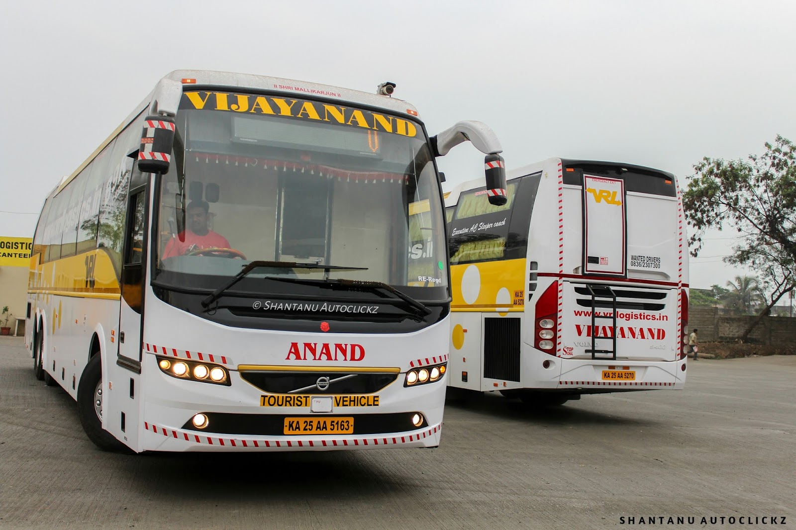 Shantanu Autoclickz: VRL Volvo B9R I-Shift Multiaxle AC Sleeper coaches ...