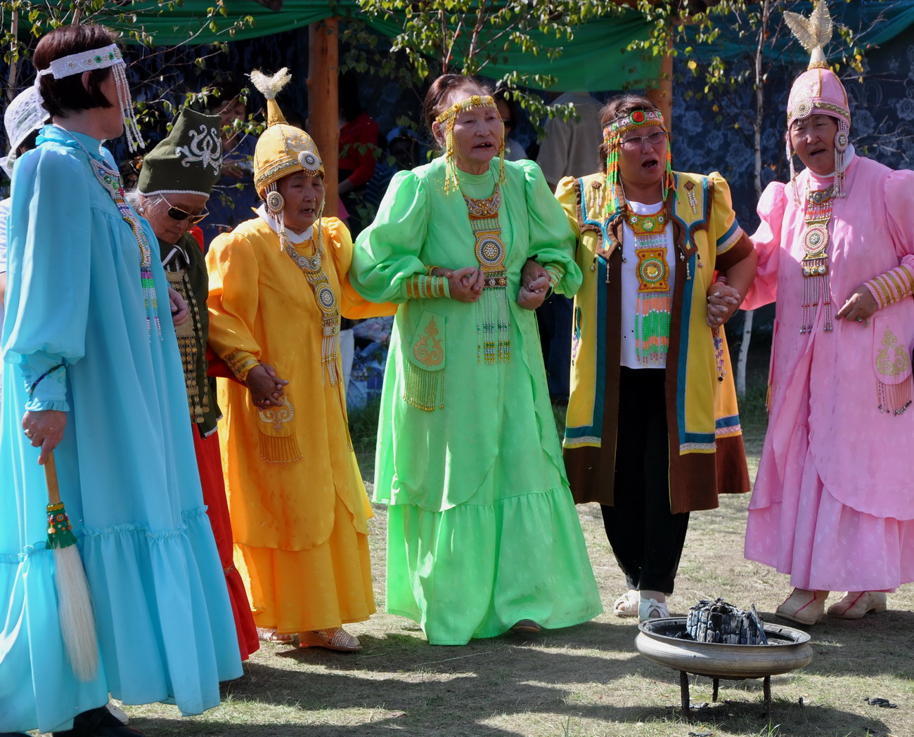 LOS MONGOLES: UNA EVOLUCIÓN PARTICULAR