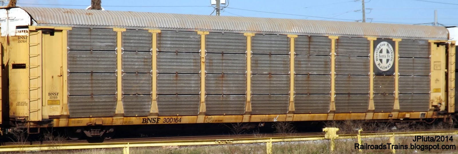 RAILROAD Freight Train Locomotive Engine EMD GE Boxcar BNSF,CSX,FEC ...