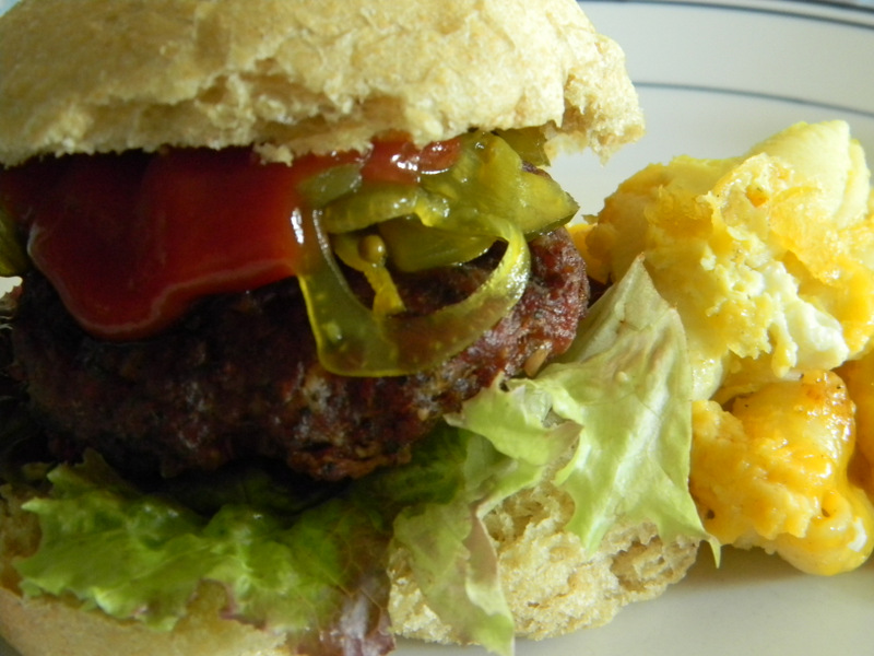 Home Joys: Burgers Deluxe