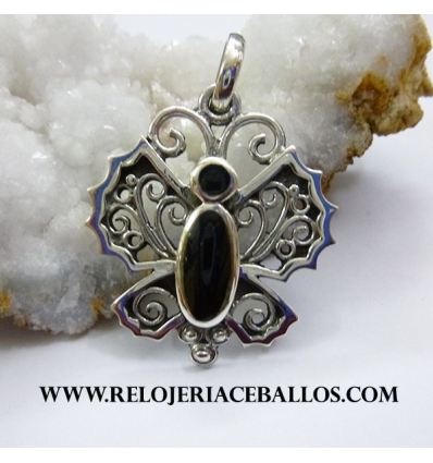 Diseños con Quiastolita y Azabache: Qué significan los Amuletos