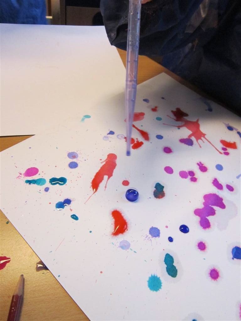 Exploring Through Play: Huff and Puff pictures - The Three Little Pigs!!!