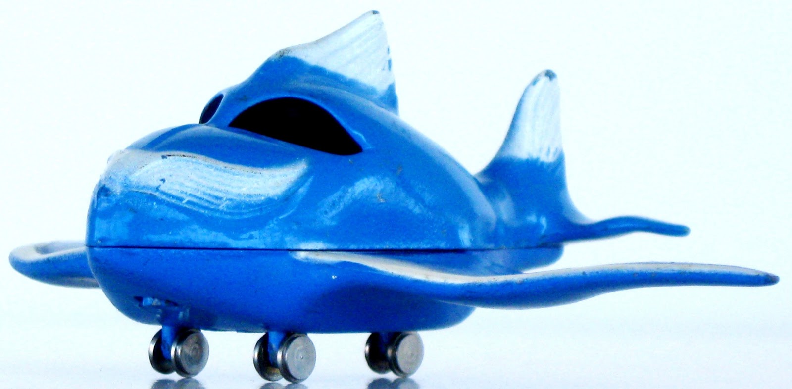 Toys and Stuff: LNJ 1976 Flash Gordon Spaceship