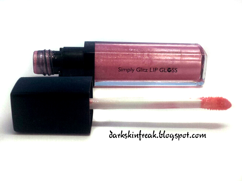 Simplicity Simply Glitz Lip Gloss Review - My Skincare Regime