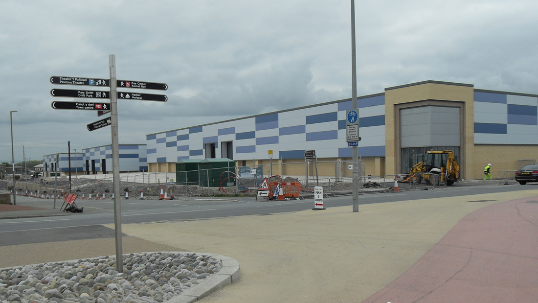 Rhyl Life: THE WORKS