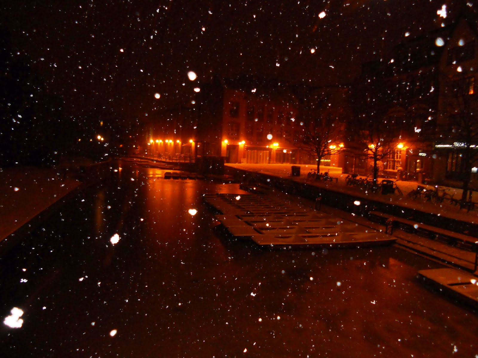 Patrick Comerford: Trudging through the snow in Cambridge