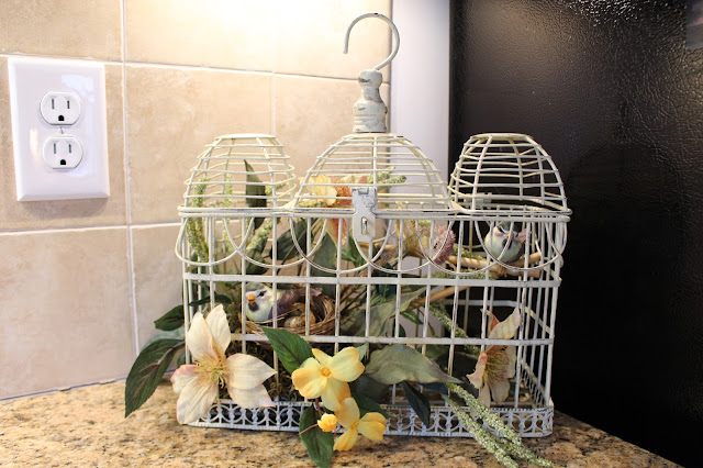 Designs by Pinky: Adding Spring Decor to the Kitchen