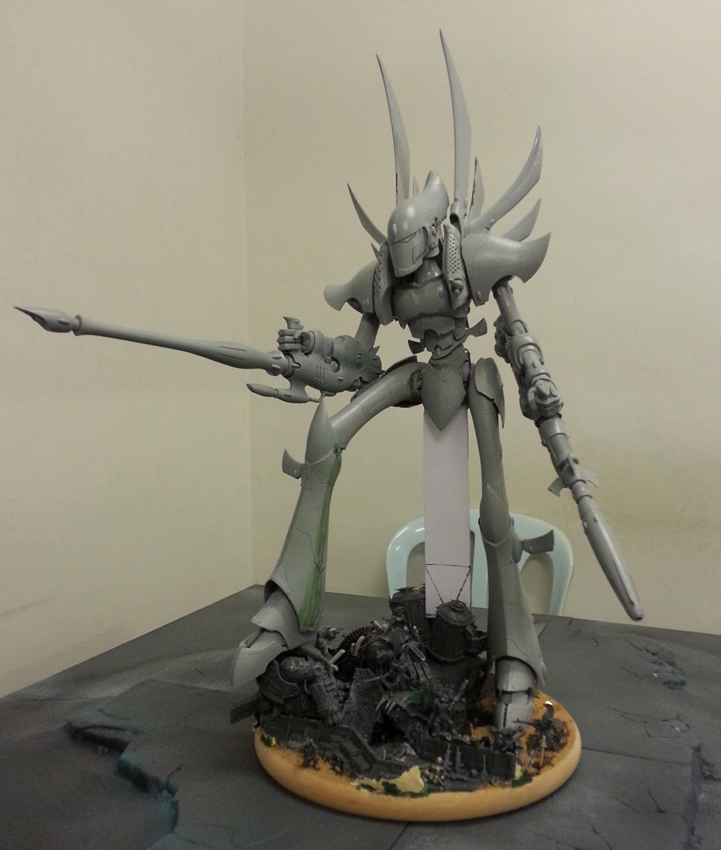 Chaos Brushes: Eldar Phantom Titan (Part III)