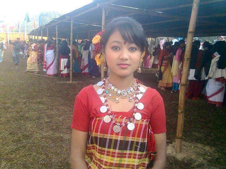 চাকমা কবিতা,গান, নাটক, গেংহলি গীদ, ধাঁধাঁ, পালা, প্রবাদ বাক্য, ছড়া ...