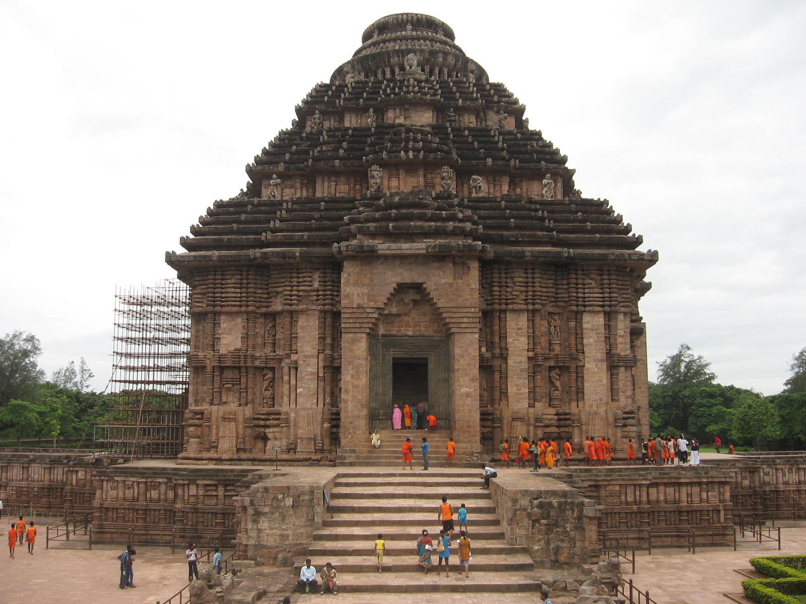 Visit to Sun Temple, Konark, Odisha | Raveesh Kumar