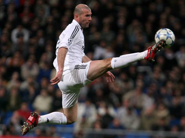 Zinedine Zidane : Real Madrid Legend - Soccer Series Wallpapers
