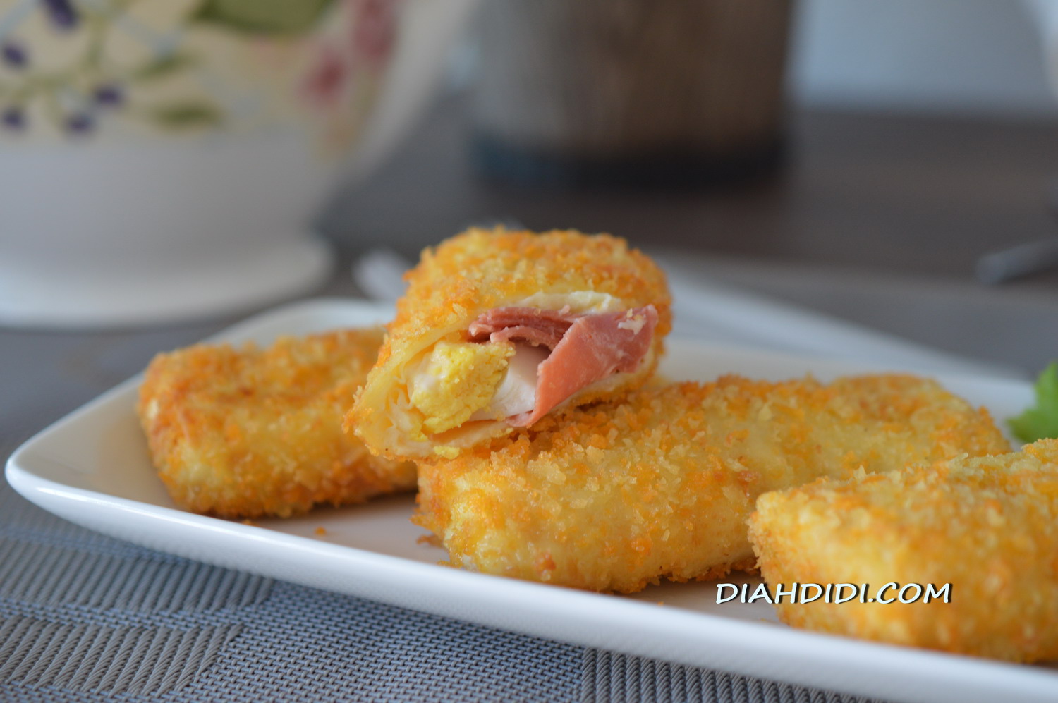 Diah Didi's Kitchen: Risol Mayo Daging Asap