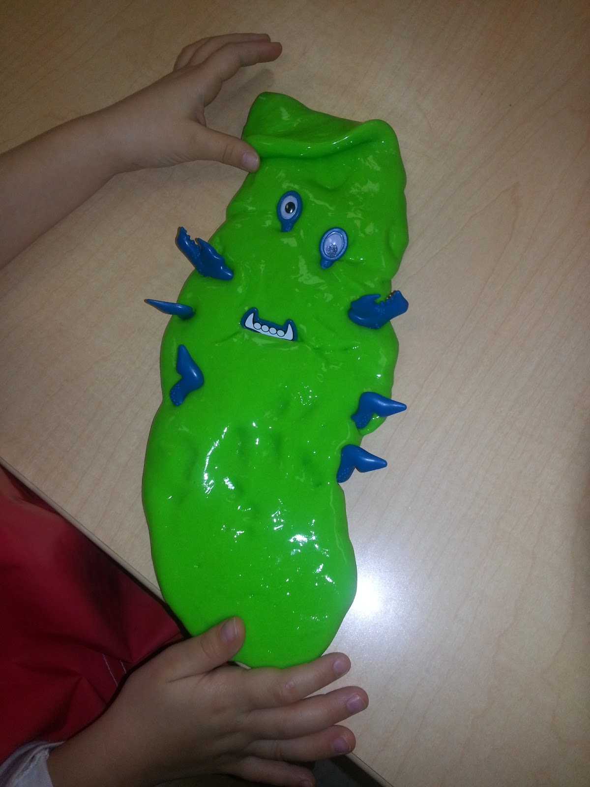Crafts for Kiddos: Slime Creatures!