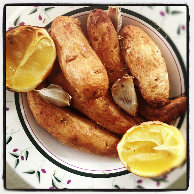 SOULFUL HEALTHY LIVING: KIPFLER POTATOES WITH LEMON, ROSEMARY & SEA SALT