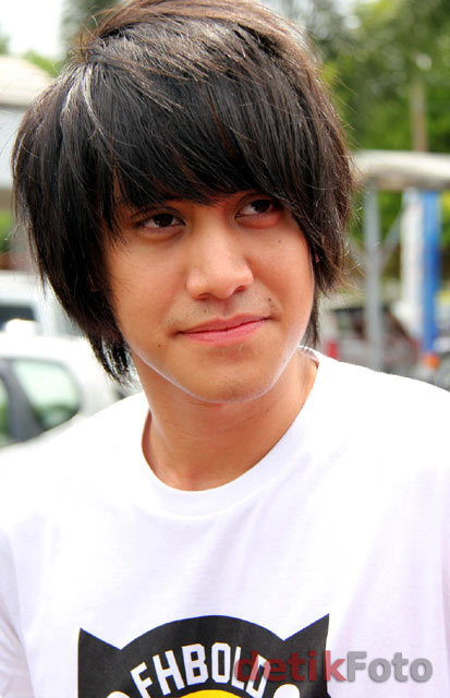 Cewek dibalik lagu-lagu "VIERRA" by Kevin Aprilio: cewek dibalik lagu ...