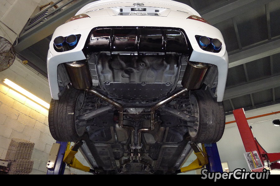 SUPERCIRCUIT Exhaust Pro Shop: Toyota Mark X Quad Exhaust Custom