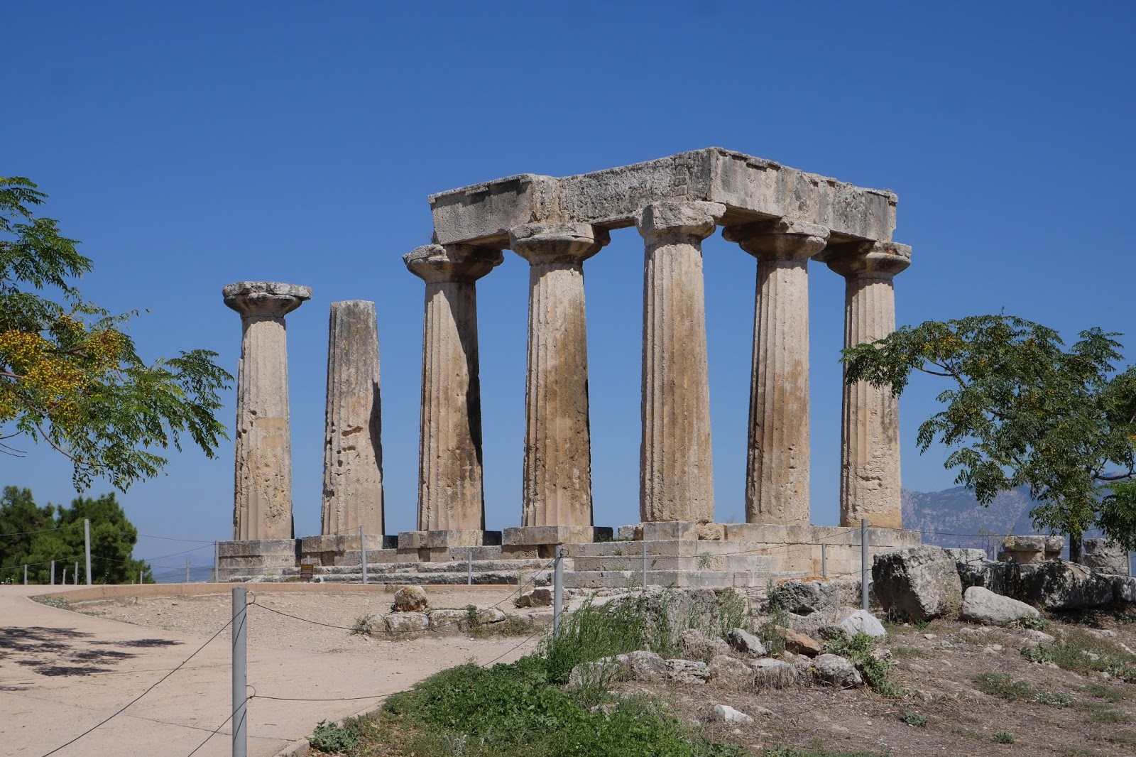 Walking in the country: Greece: Ancient Corinth