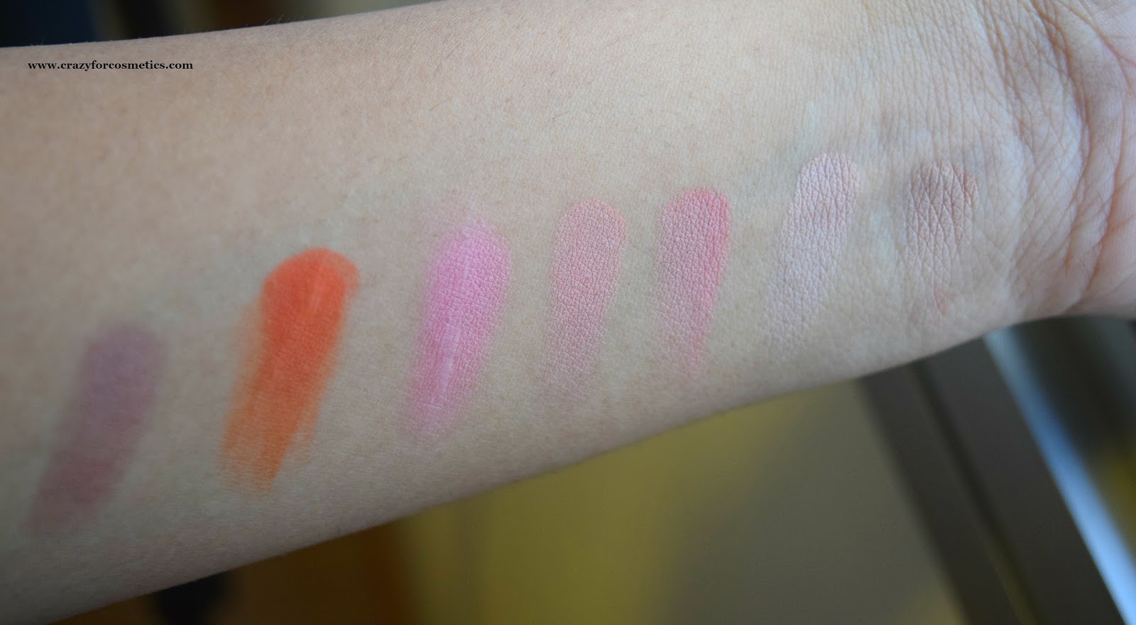 BH Cosmetics Modern Mattes 28 color eyeshadow palette Review & Swatches ...