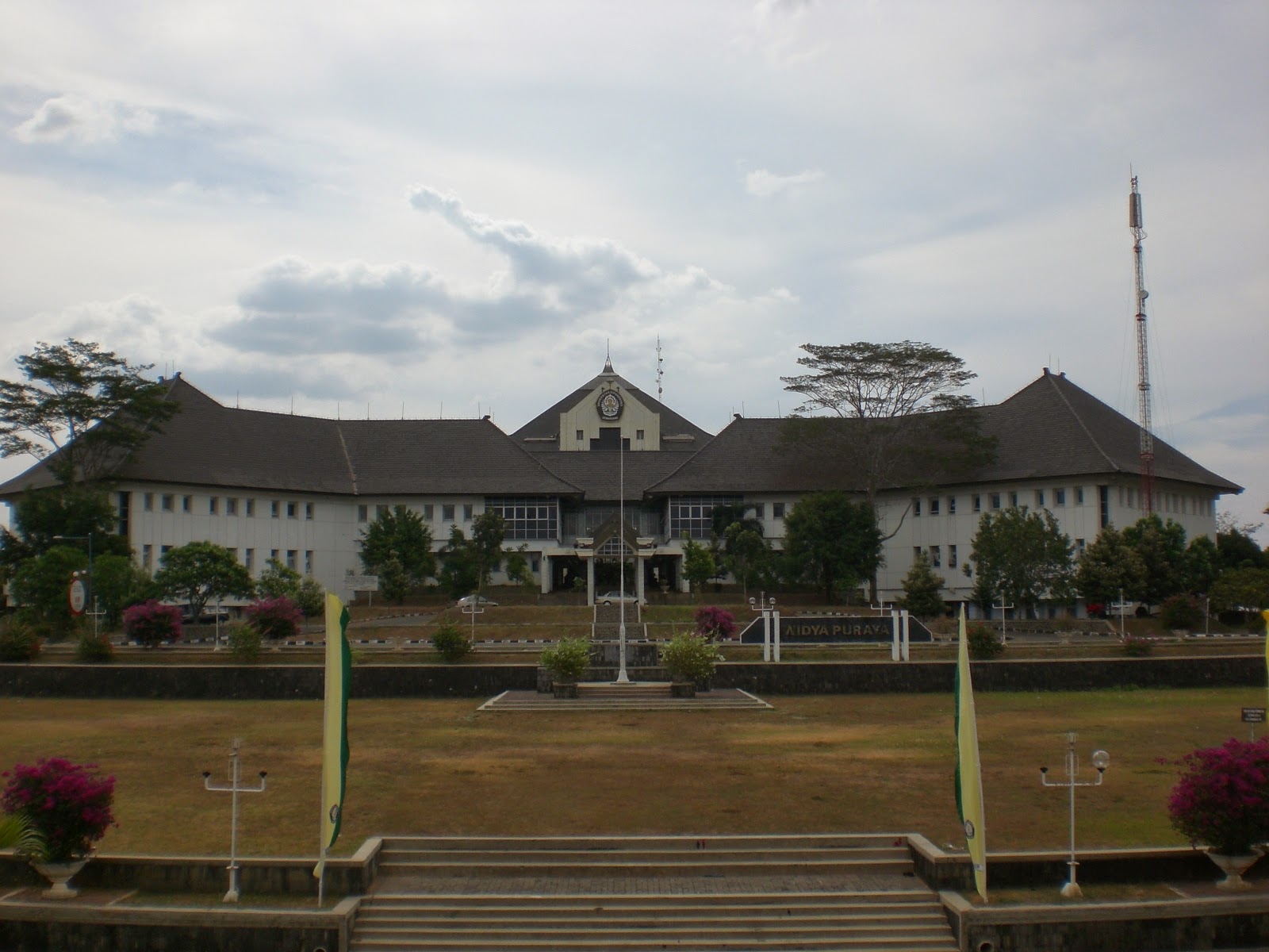Universitas Diponegoro (UNDIP) - Update Yuk