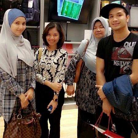 Fiza Elite Kini Sudah Bertudung | Media Semasa