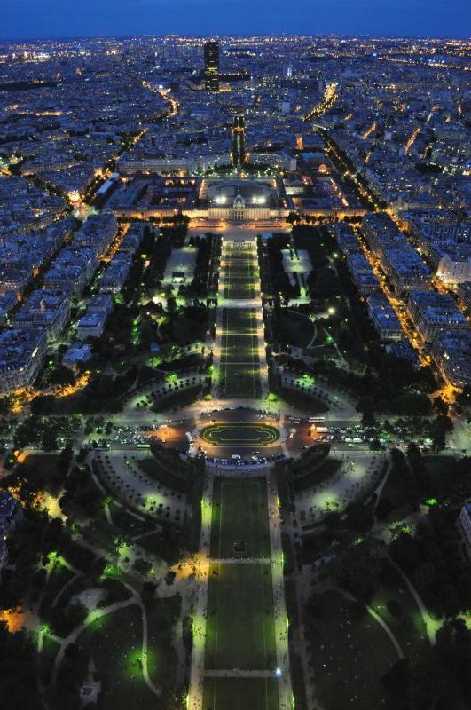 Roast beef, potatoes, haggis and frogs