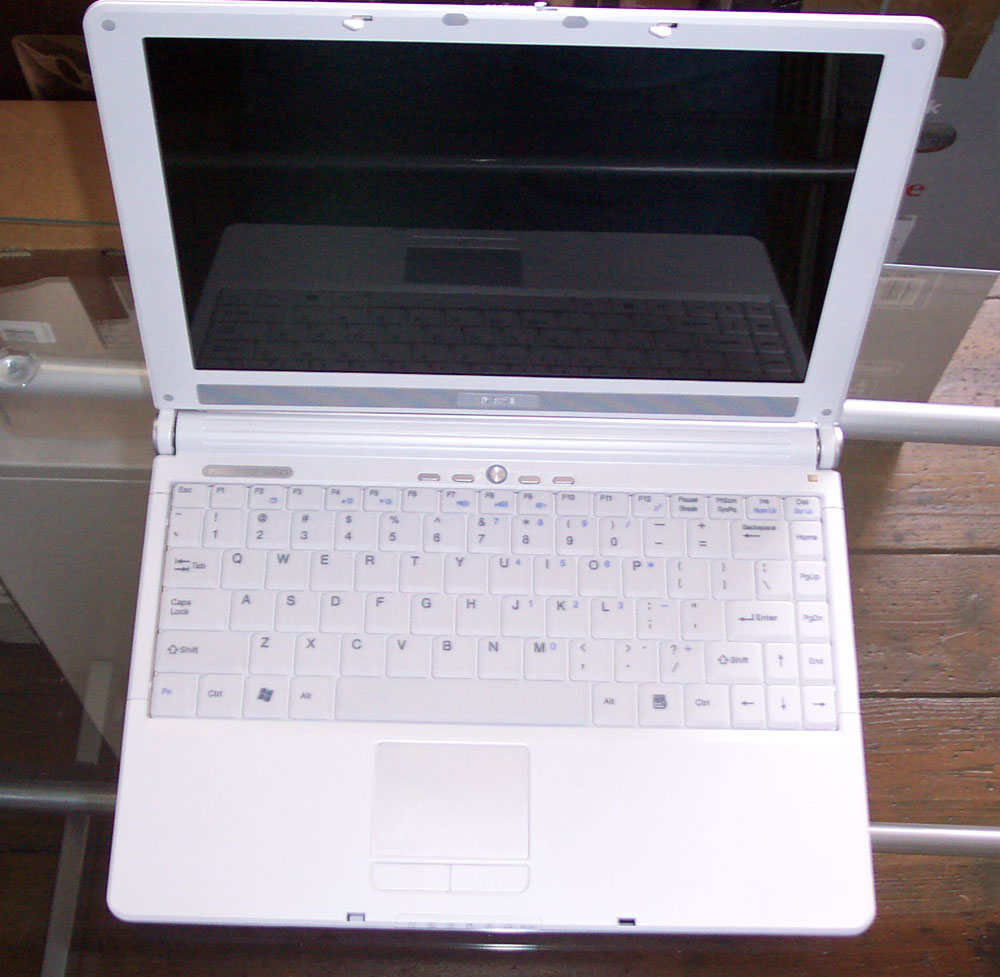 TRANSCELLULAR: LAPTOP TOSHIBA 12 INCH. Hrg Rp.1,7jt.BONUS,1 BB GEMINI ...