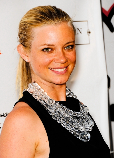 modelings: Amy Smart Hair Styles
