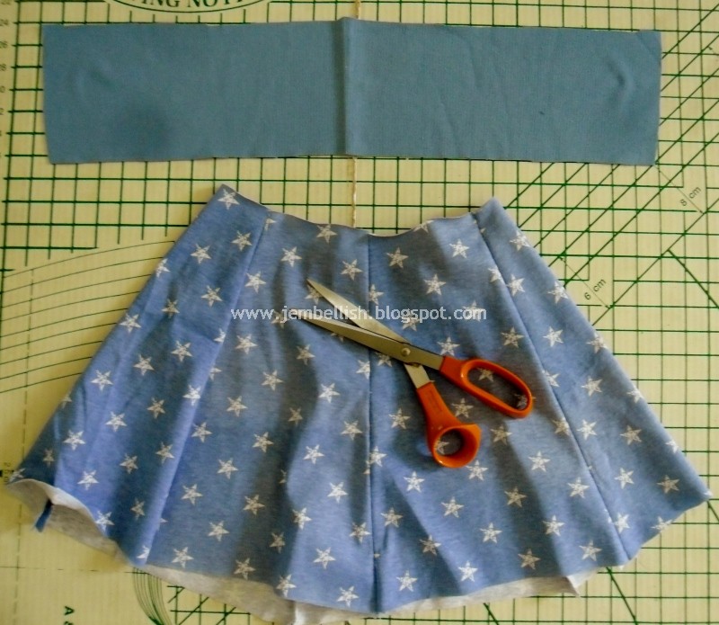 Creating my way to Success: Panel Knit skirt tutorial