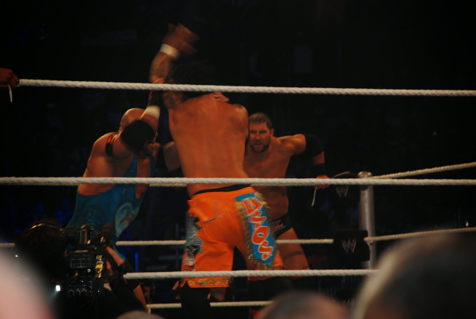 Andrea's World Reviews: WWE Smackdown (Orlando) Live Event Review!!