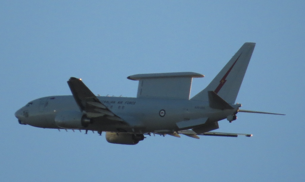 Central Queensland Plane Spotting: RAAF Boeing B737-7ES / E-7A ...