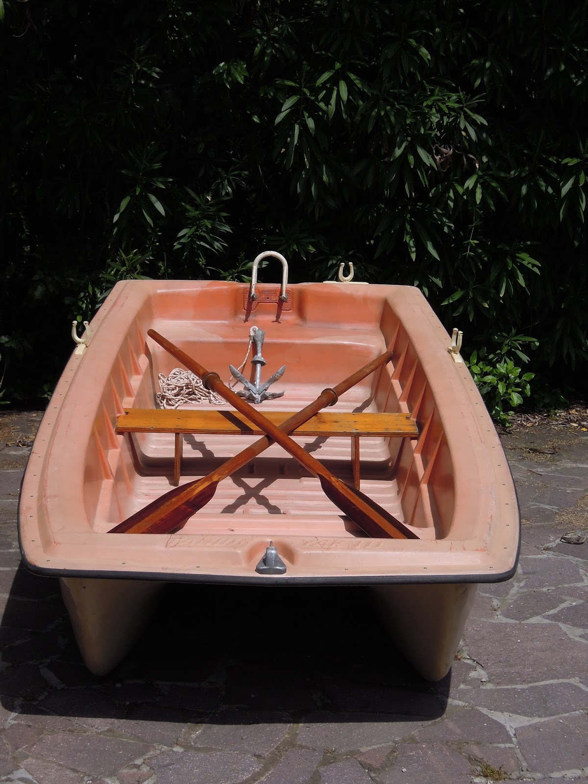 Turnbull Kwaheri Sale: Boat Tabur Yak III